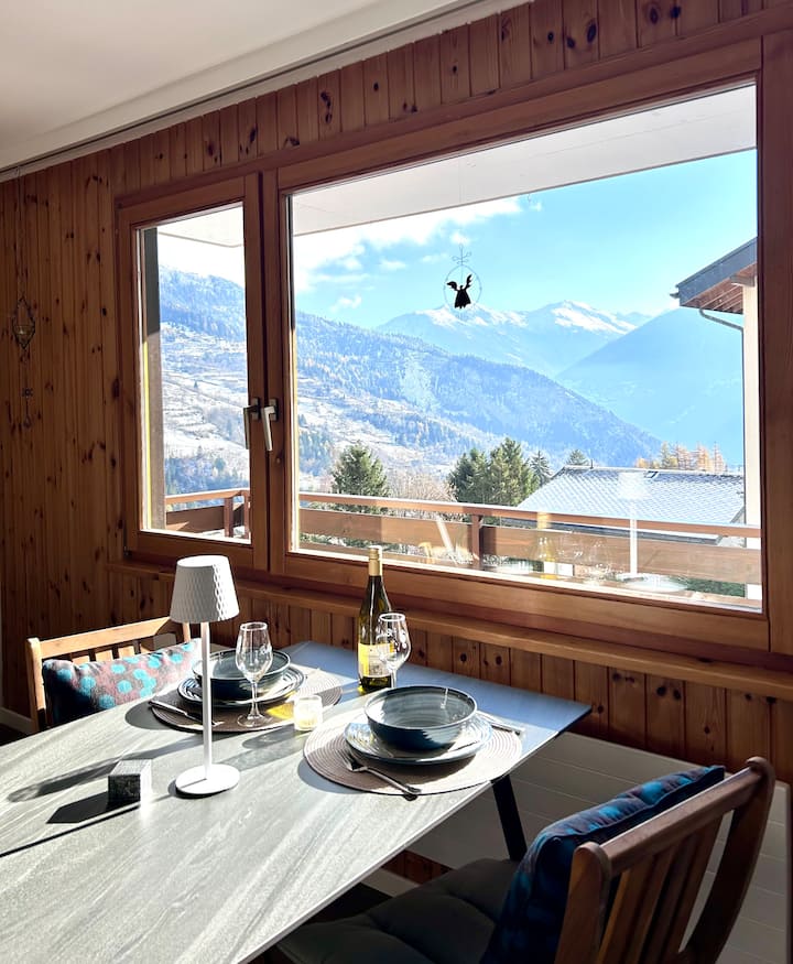 Renovierte Wohnung Mit Atemberaubendem Ausblick - Lenk im Simmental