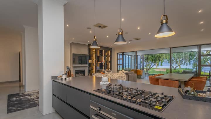 Pecanwood Lakeview Retreat - Hartbeespoort