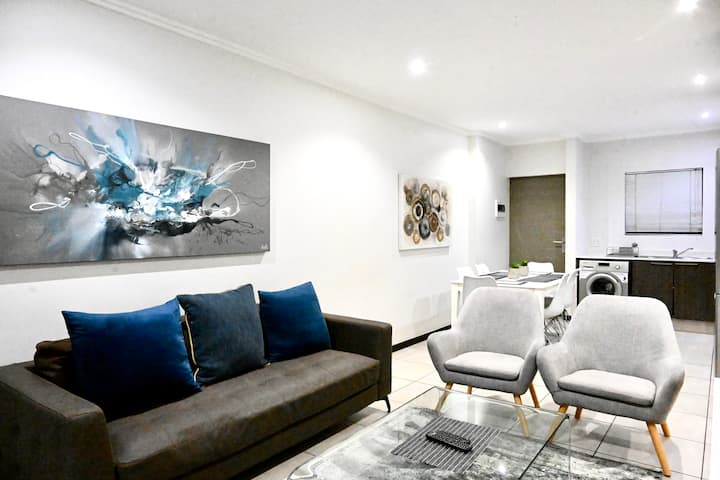 Another Home In Fourways - Lanseria