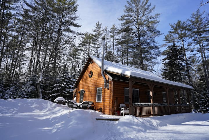 Ohana Cabin. Dog Friendly,10 Min From Sunday River - Bethel, ME