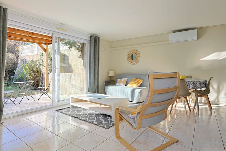 Maison T2 Avec Entrée, Jardin Et Pkg Indépendants - Ganges