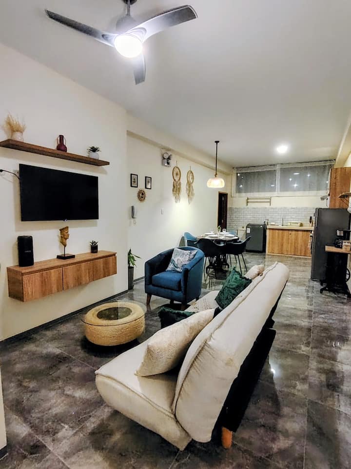 Bohemio Apartamento Con Aire Acondicionado Y Wifi. - Tarapoto