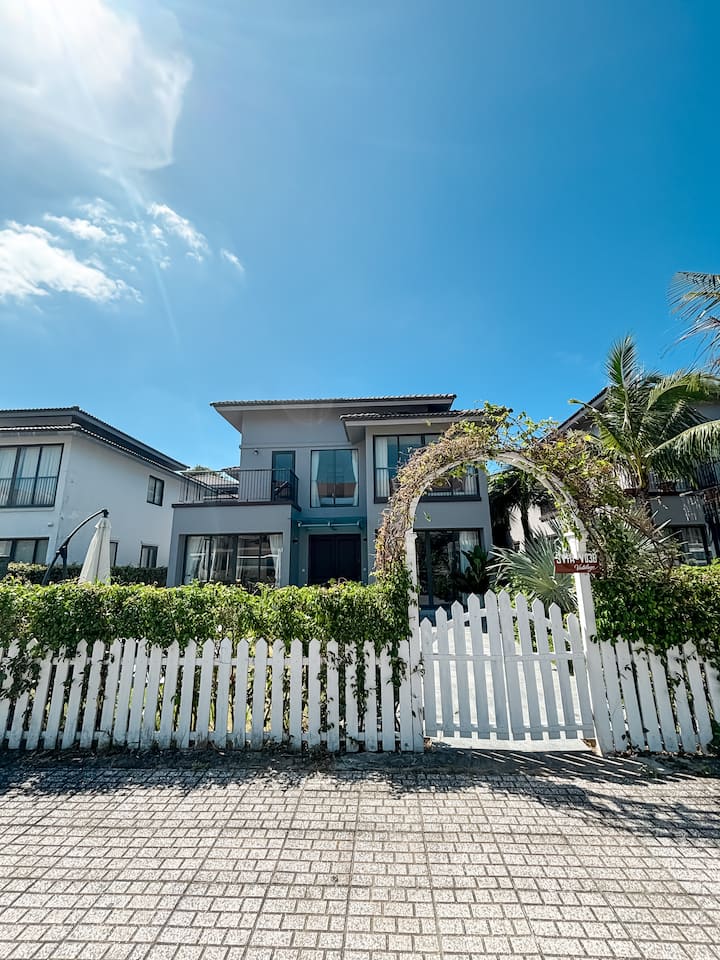 Sv1a-v03b Vistalago Villa 3br Near Sonasea Market - Phú Quốc