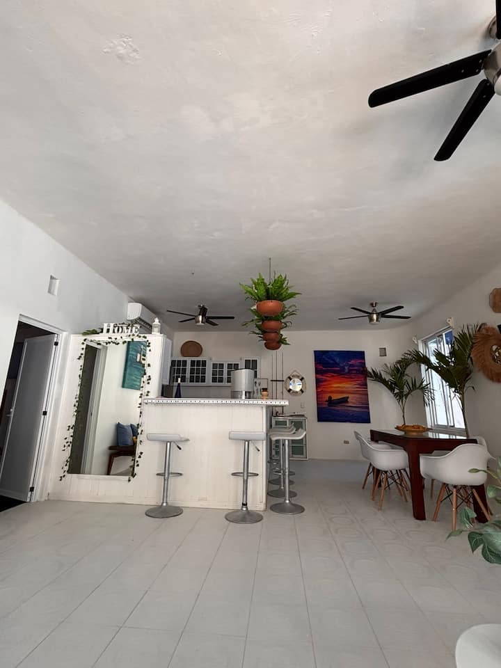 Casa Mittoz En El Centro Y Acceso A La Playa - Holbox