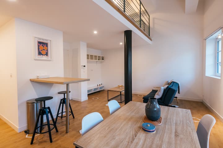 Duplex Spacieux Et Lumineux - Cœur De Toulon - Toulon