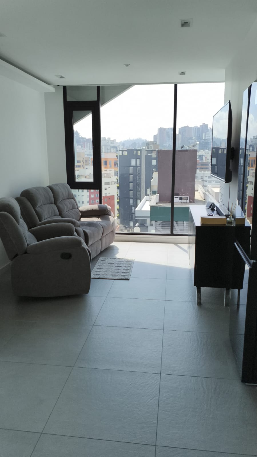 Tu refugio elevado sobre la República del Salvador - Apartamentos en ...