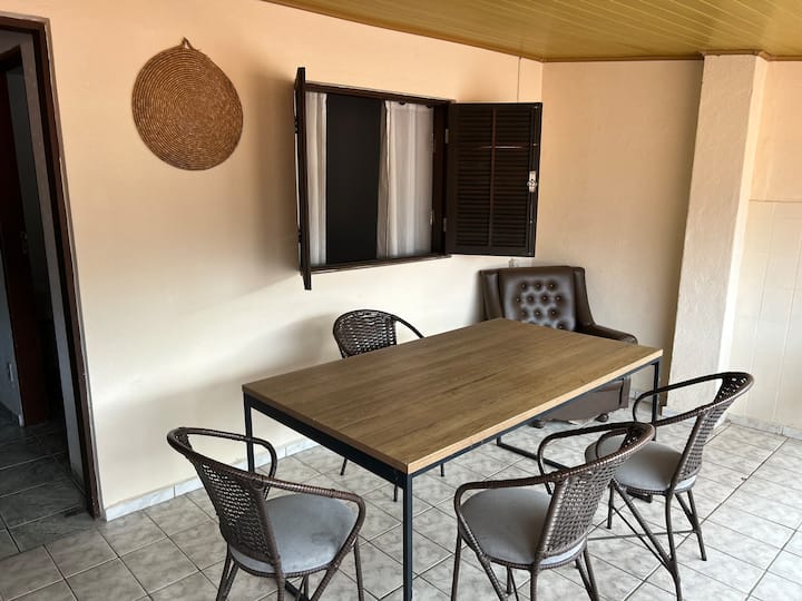 Alugo Espaço Confortável E Com 2 Quartos - Ubatuba