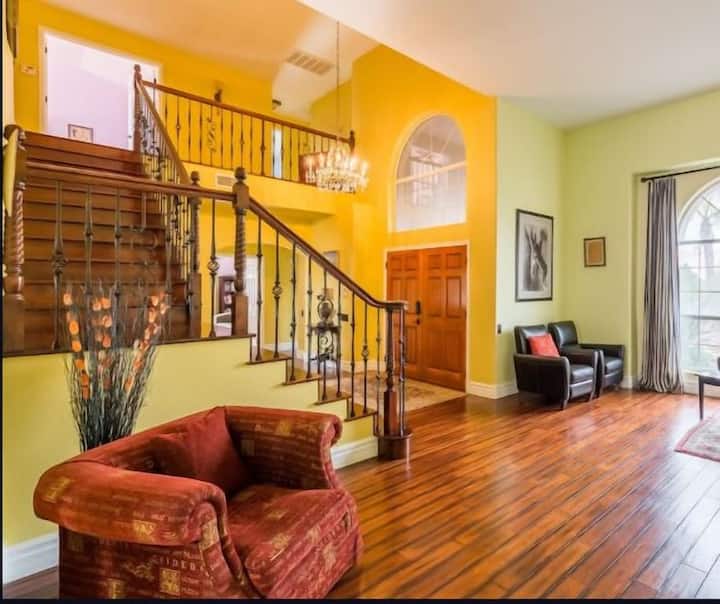 Lux 5br Home W/ Private Pool (Renovated Aug. '25) - Glendale, AZ