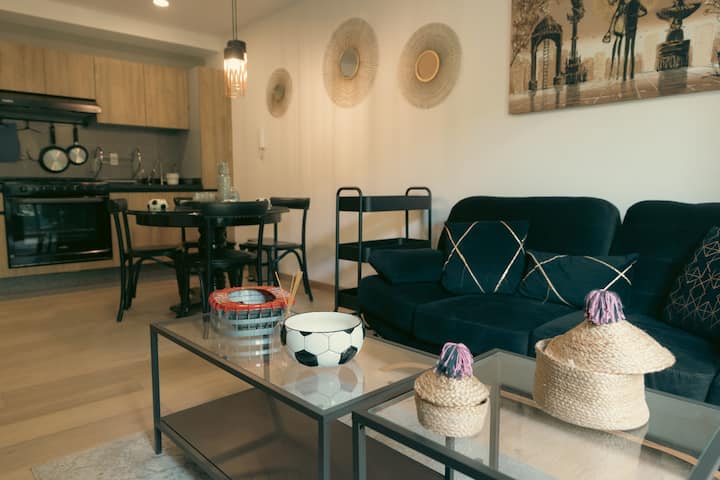 Luxury, Pool, Gym, Security, Coworking & Parking - Mexico City International Airport (MEX)