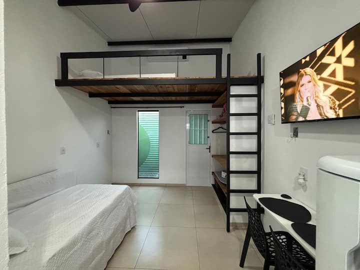 Kitnet Moderna Com Mezanino – Perto De Jardim/ms - Jardim