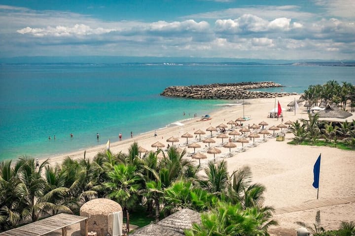 Tropical Centinela: Club, Parqueo, Piscina, Wifi - Punta Blanca