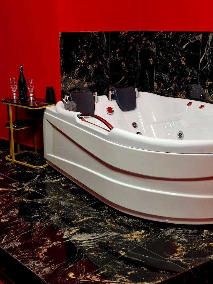 Jacuzzi & Ambianță Led – Lux - Craiova