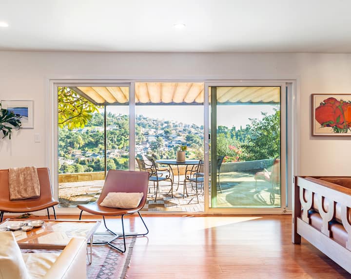 Mid-century View Home In Northeast La - Los Angeles, CA