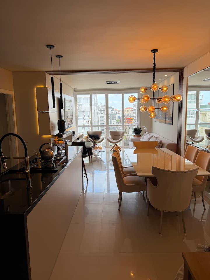 Apartamento 200 Metros Da Praia, Vista Para Mar - Capão da Canoa