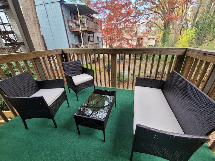 Cedar Hills Apartment - North Carolina State University, Raleigh