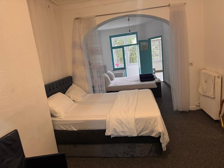 Europe Tourisme Hébergement - Bruselas, Bélgica