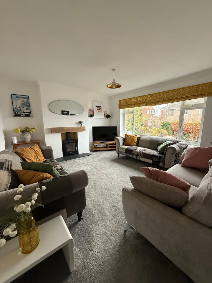 Jeni Wrens - Saltburn-by-the-Sea