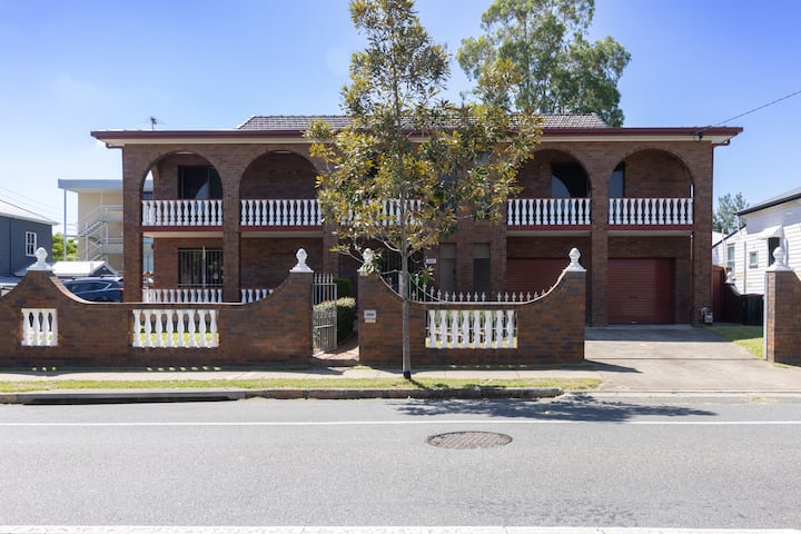 4br New Farm Home | James St Precinct - Brisbane