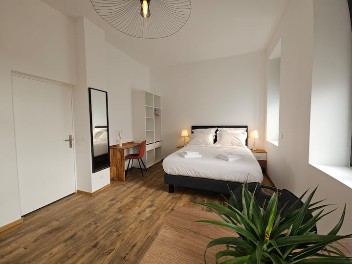 La Bastide Foch - Calme & Confort En Centre Ville - Salon-de-Provence