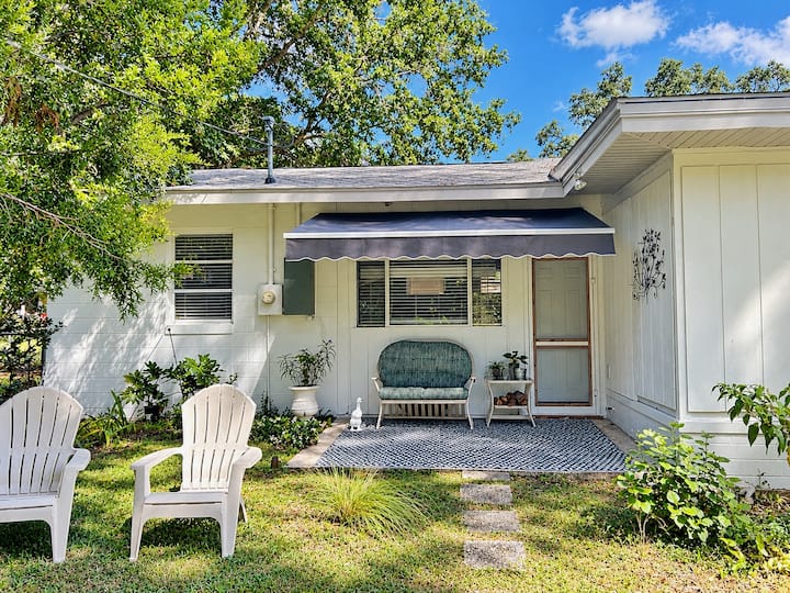 Private Suite Near Springs And Downtown. Fire Pit - Ocala, FL