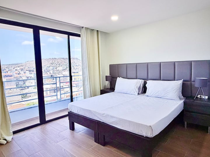 Modern Spacious 1br Apartment Ac Wifi Self Checkin - Praia