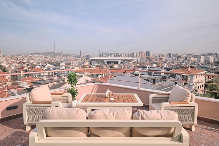 (30) Carlsen, Goat, Unique, Full City View Terrace - Estambul