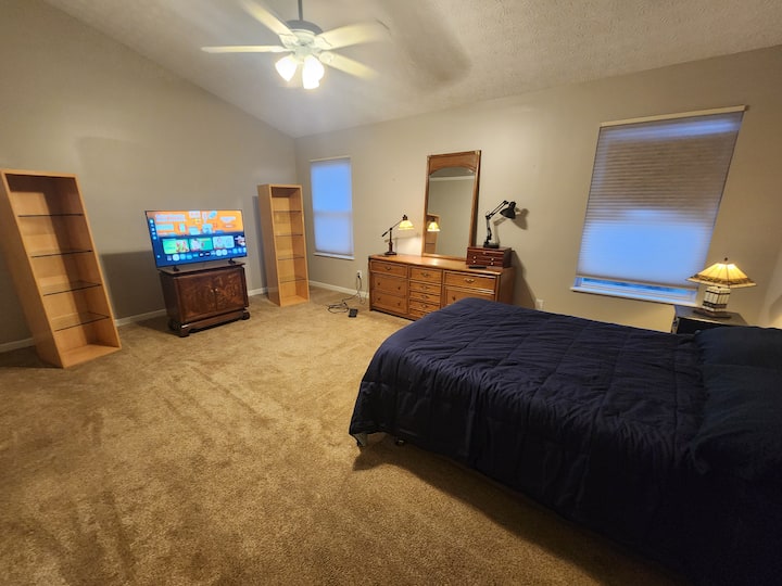 This Is A 3000 Sq. Ft. Residential Property - Dublin, OH