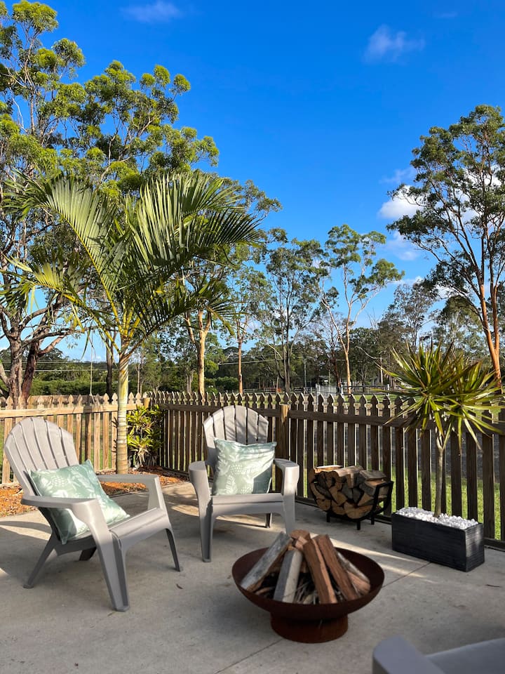 Tranquility Meets The Seaside, Only Minutes Away. - Fraser Island