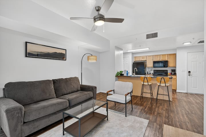 Cozy Central Sl-1br Near Cafés & Transit - Salt Lake City, UT