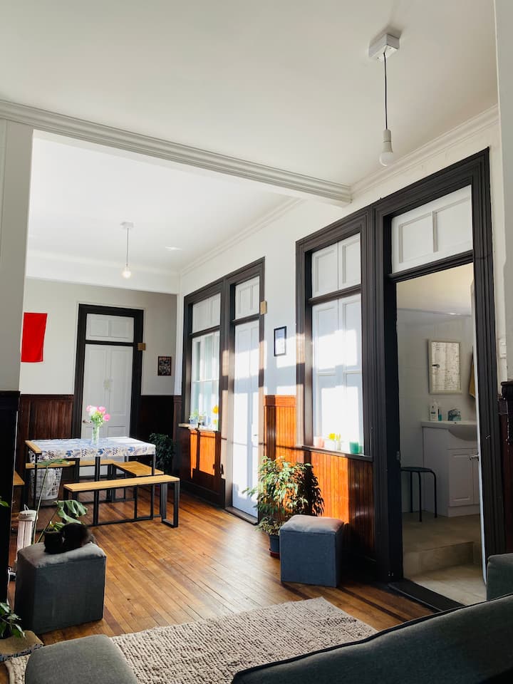 Hermosa Casa En Cerro Concepción - Chile