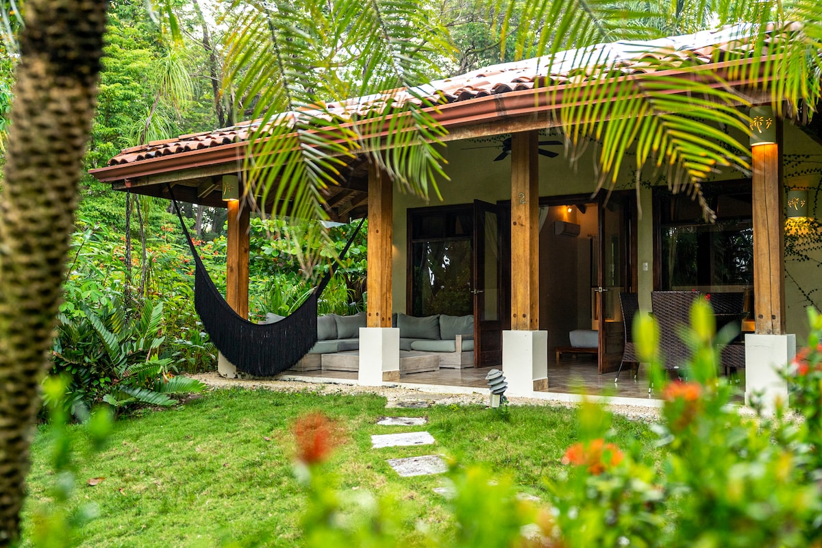 Beach Front- Studio Villa - Houses for Rent in Santa Teresa, Puntarenas ...