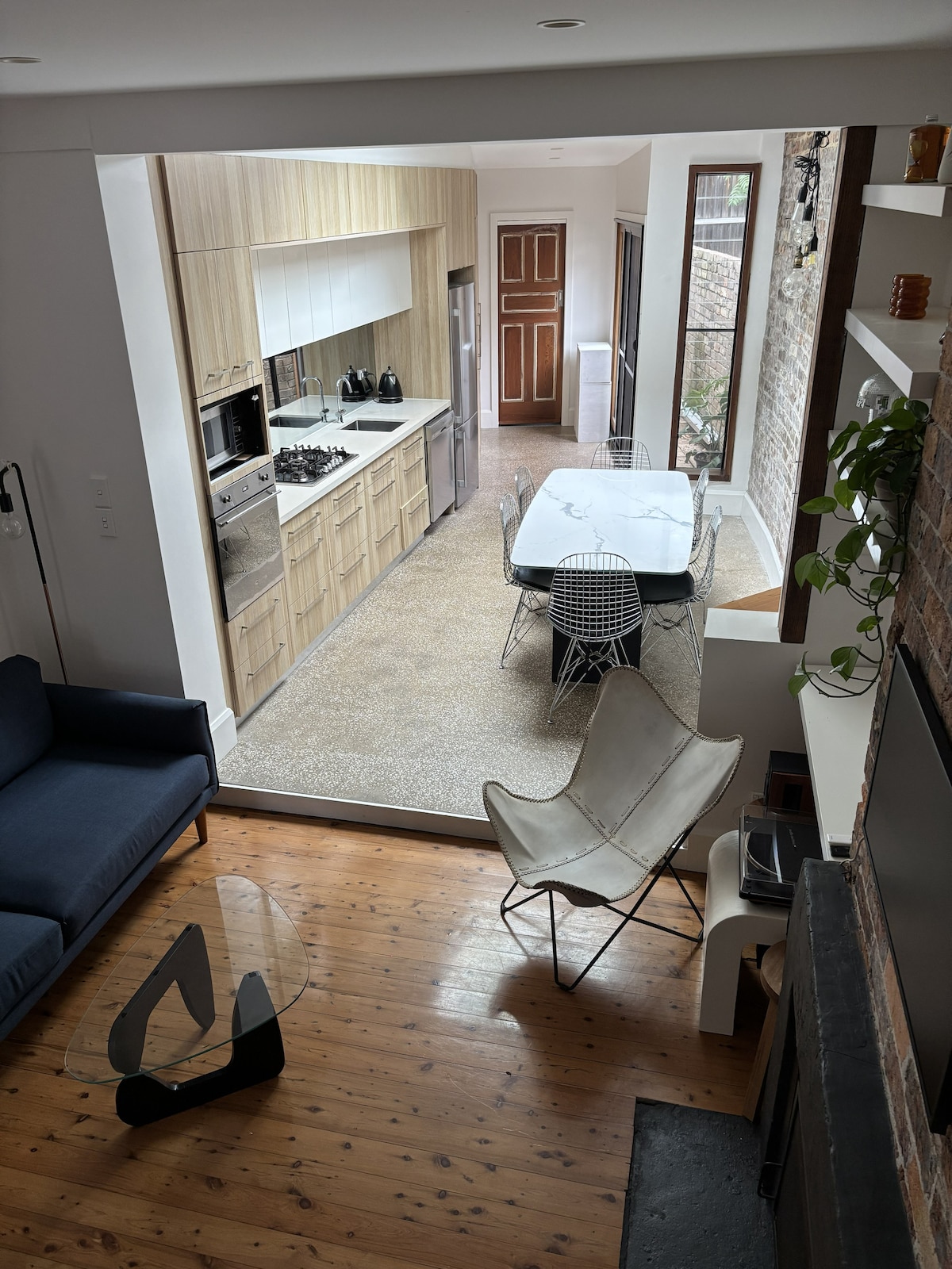 Redfern Urban Oasis – 2-Bed Terrace - Houses for Rent in Redfern, New ...
