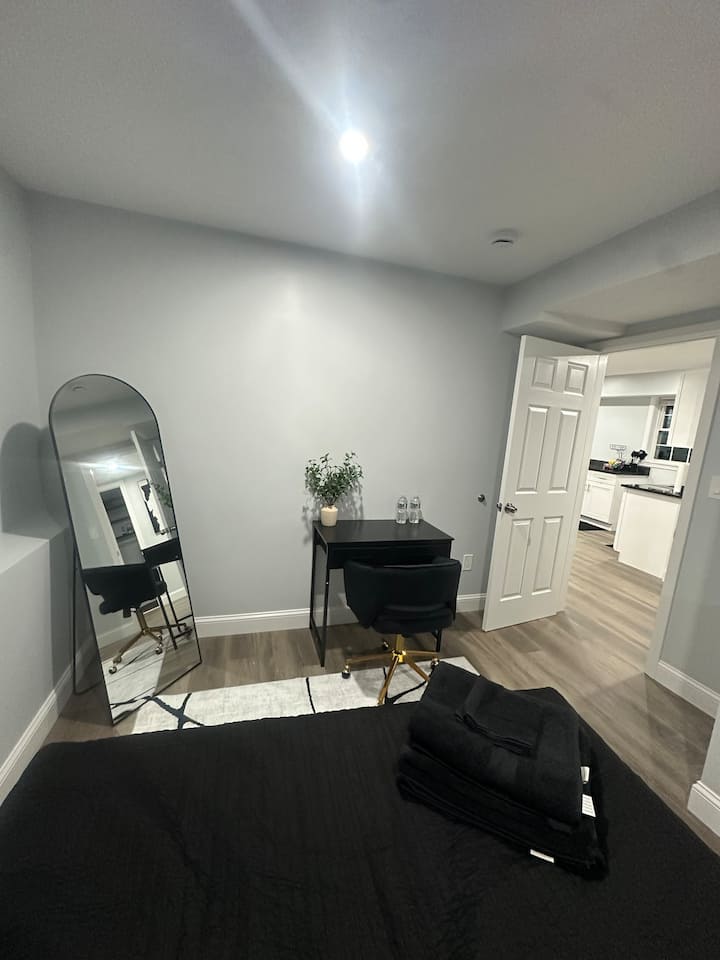 Luxury Modern Getaway (Near Salem/boston) - Lynn