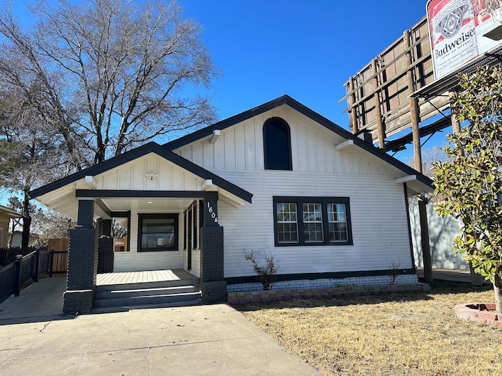 Downtown Cute Historical - Amarillo, TX