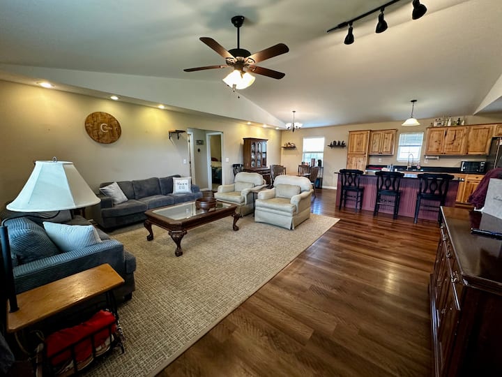 Stella Country Getaway - Big Sugar Creek State Park, Pineville