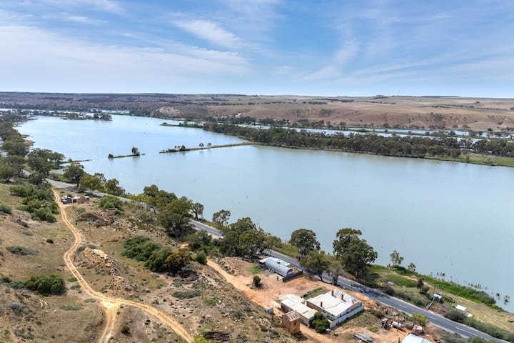 Luddy’s River Retreat - Nori Wai - Mannum