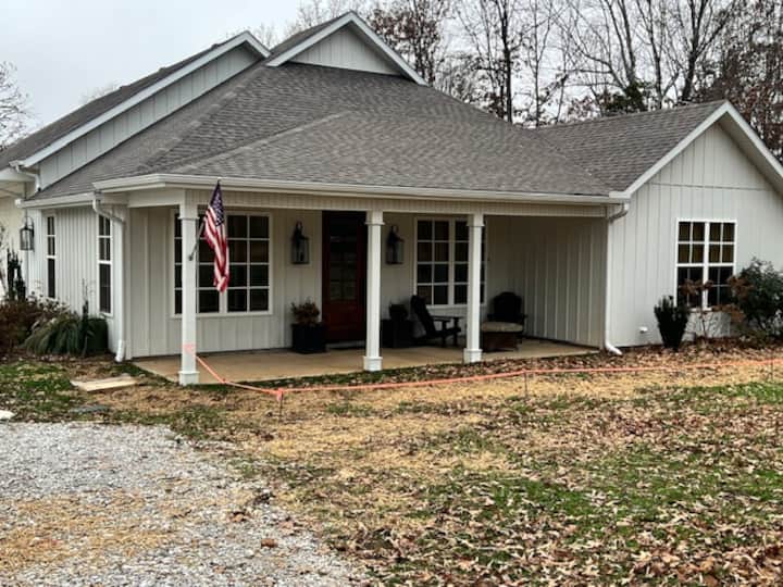 The Cottage On Double Springs - フェイエットビル, AR