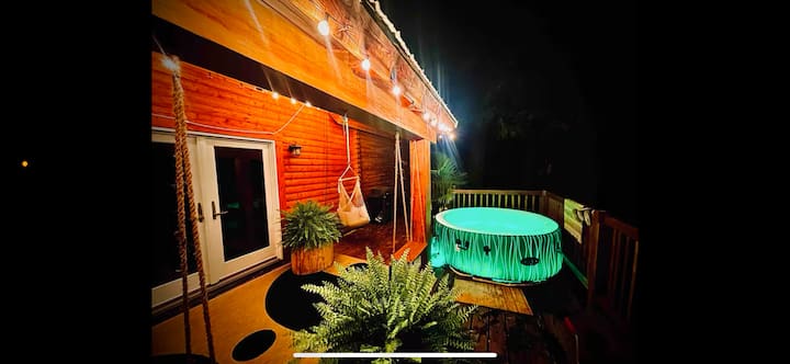 Very Private, Modern Log Cabin W/hot Tub - Camp Nelson, CA