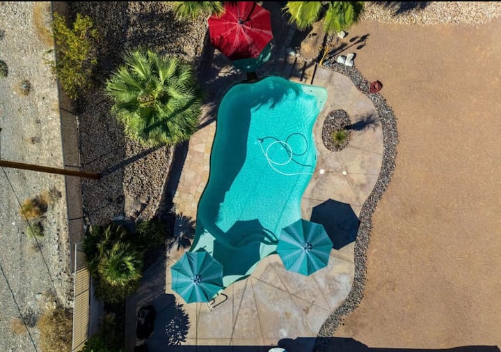 Tranquil Oasis At The Lake - Entertainers Delight - Lake Havasu City, AZ