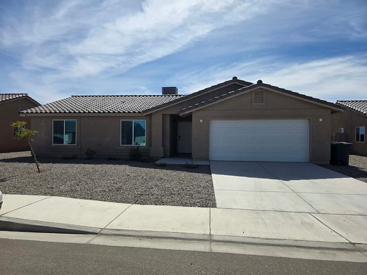 Home In Yuma Foothills | 3br/2ba - Yuma, AZ
