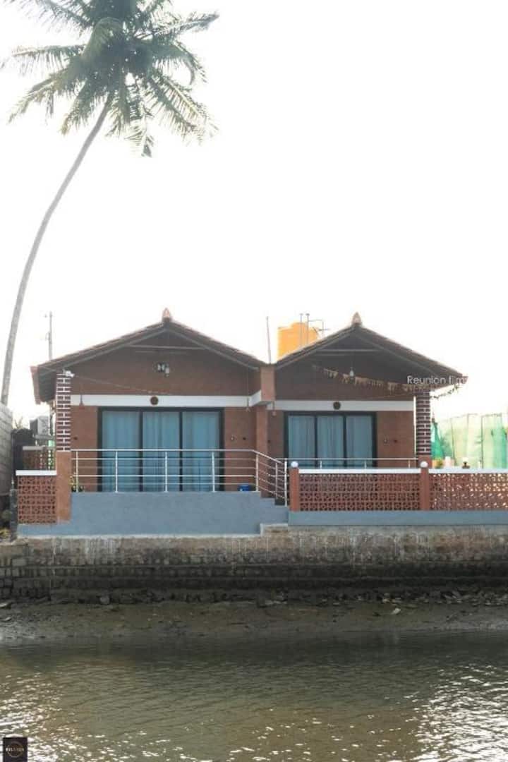 Wake Up To Twin Horizons Lake And Ocean Beauty - Udupi