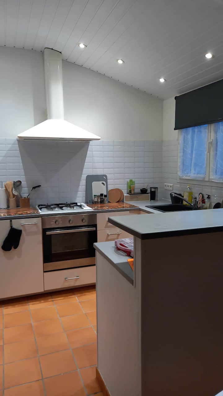 „La Tourelle“ möbliert mit Garage - Häuser zur Miete in Péronne, Hauts ...