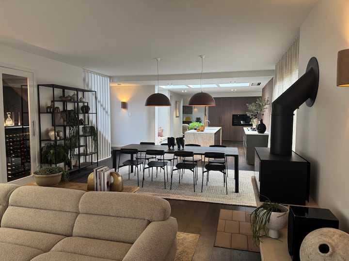 Summer House - Hobart