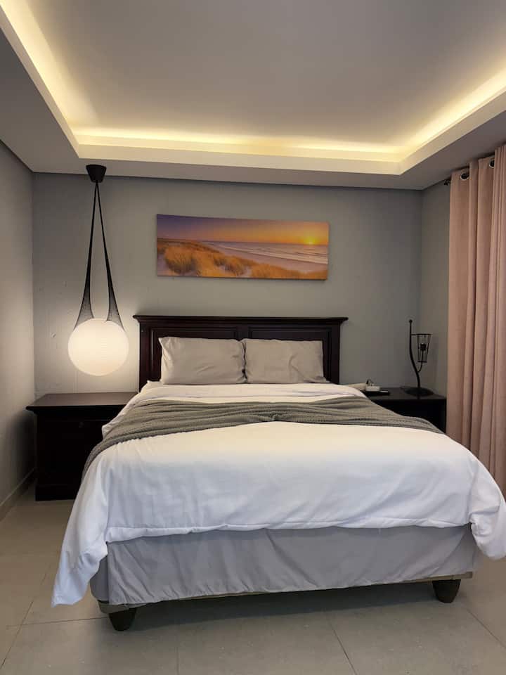 Room Khadzi @69 On Everest - Vanderbijlpark