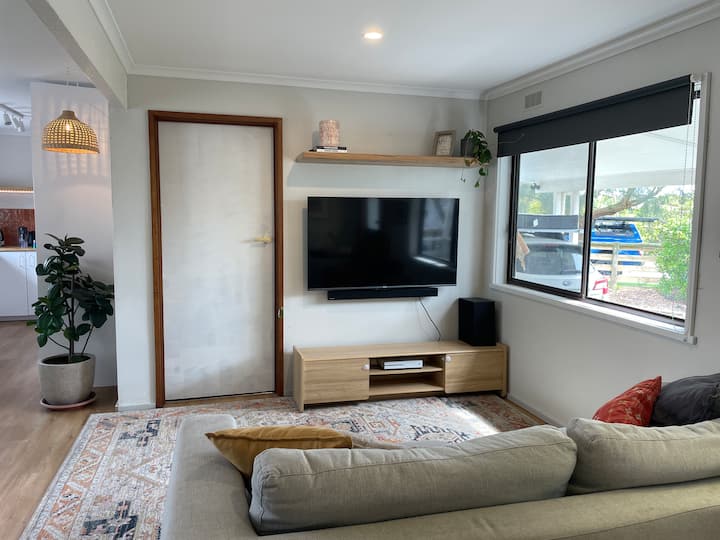 Cape Woolamai Home Away From Home - Cape Woolamai