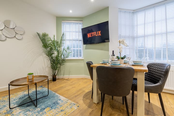 Cosy Central Flat | Stylish & Modern - Rottingdean