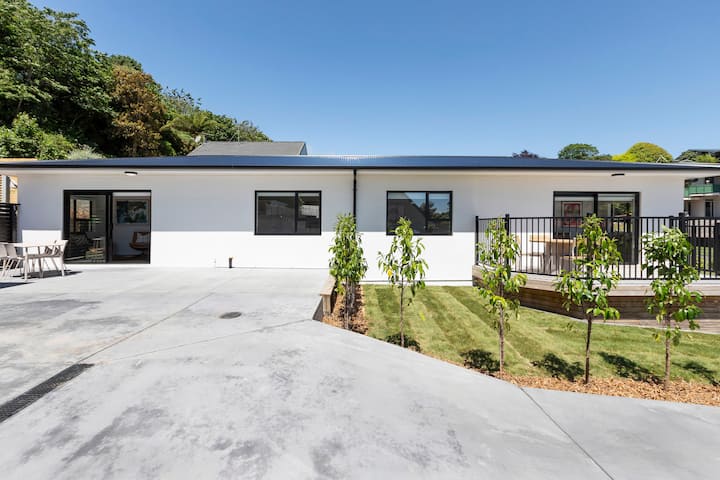 Ambury Collection - New Plymouth