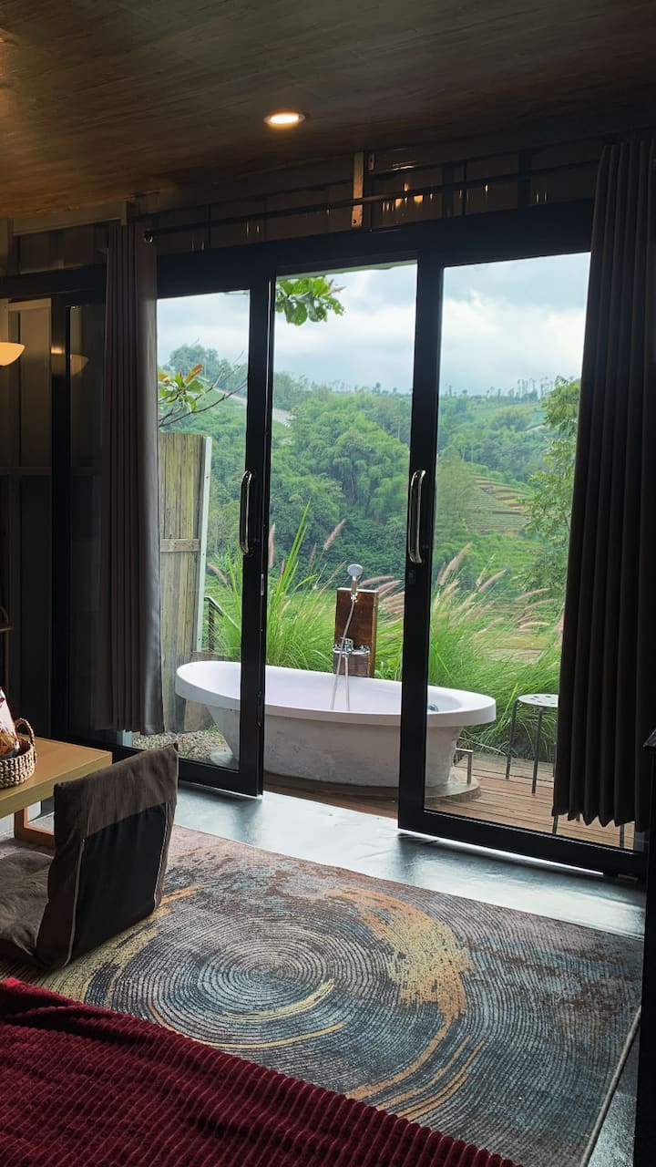 Noe Cabin By Casa Valle | With Outdoor Bathtub - Sumedang