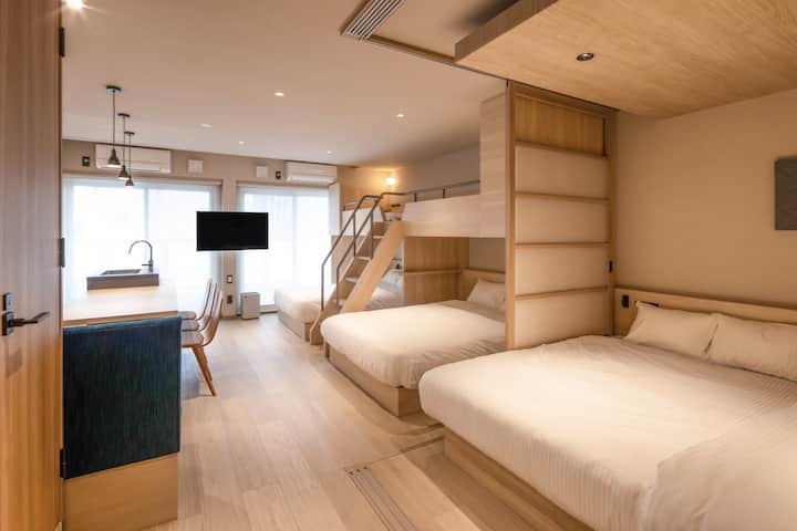 New！ジャパニーズモダンなホテル／博多駅徒歩10分【デラックスバンク】最大10名 - Fukuoka