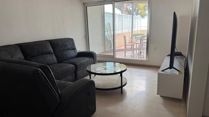 Superbe Appartement Avec Vue, Dégagé Et Piscine - Nice